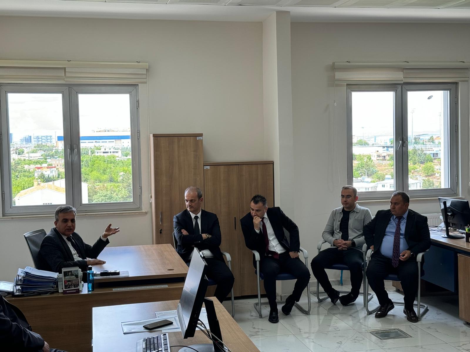 3B KADASTRO EĞİTİMİ DÜZENLENDİ | Tapu ve Kadastro Genel Müdürlüğü (TKGM)